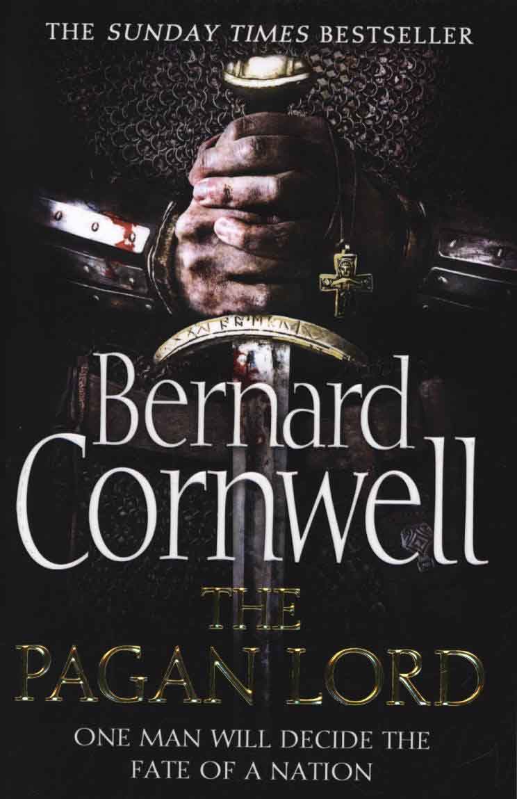 PAGAN LORD - Bernard Cornwell | MAMUT